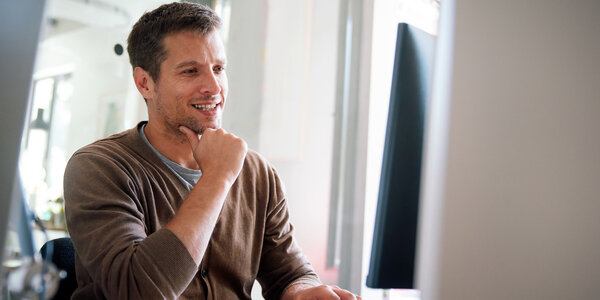 Clerk vs office clerk Differences & salary